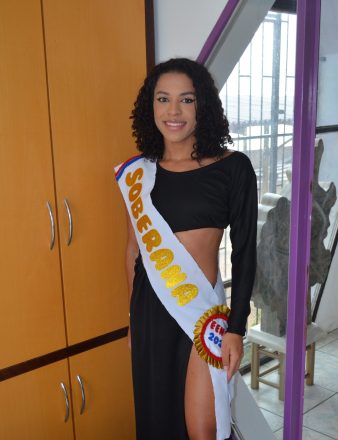 Natasha da Silva é a nova Soberana da EENSA - Gazeta de Caçapava